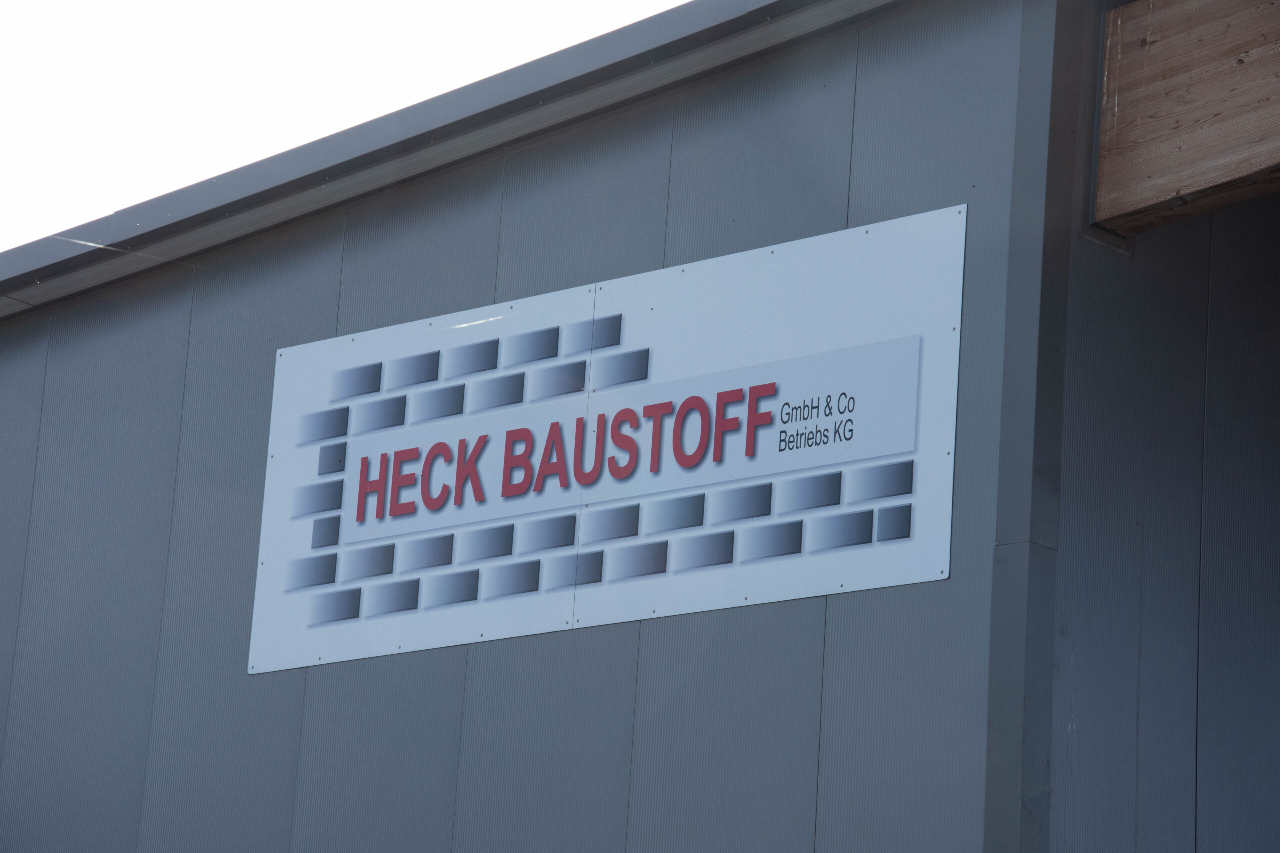 Firmenchronik – Heck Baustoff GmbH & Co. Betriebs KG